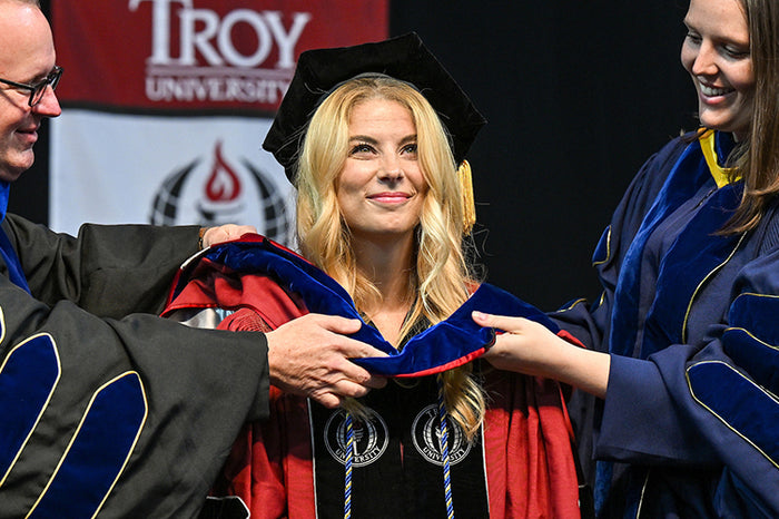 Custom Doctoral Sets by University | GraduationMall